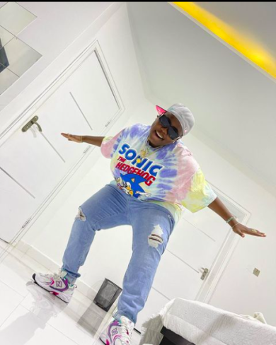 Teni the Entertainer: Biography, Age, Husband, Children, Net Worth and ...