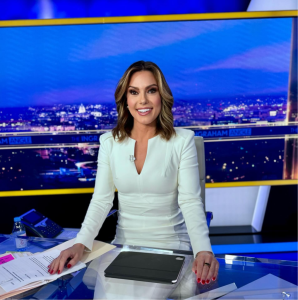 Top 25 Fox News Female Anchors: Most Attractive Presenters and TV Hosts ...